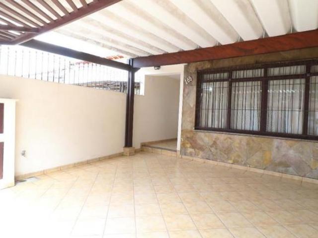 Sobrado para venda com 2 quartos, 110m²