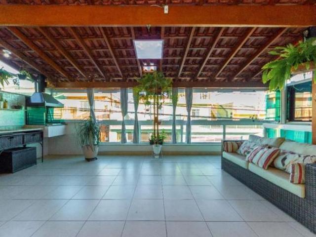 Sobrado para venda com 2 quartos, 140m²