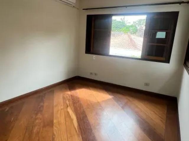 Sobrado para venda com 350 metros quadrados com 4 quartos em Jardim Guedala São Paulo SP