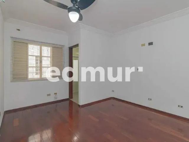 SOBRADO para VENDA com 359m² no bairro Parque das Nações com 4 quartos e 5 vagas. Santo André, SP