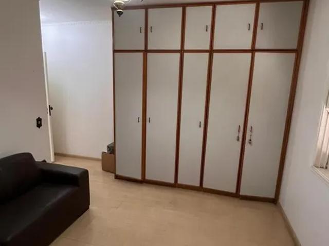 Sobrado para venda com 371 metros quadrados com 4 suítes em Jardim Avelino São Paulo