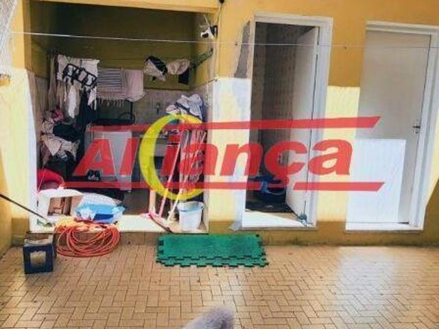 Sobrado para Venda com 3 Dormitórios e 2 Vagas Ponte Grande
