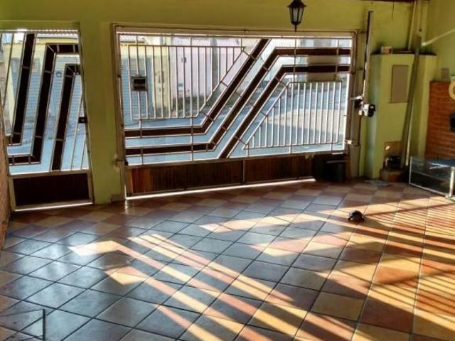 Sobrado para venda com 3 dormitórios no Jardim Camila em Mogi das Cruzes