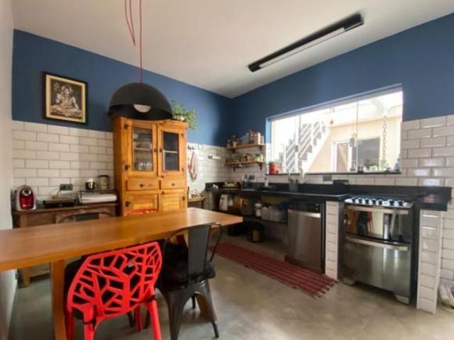 Sobrado para venda com 3 quartos, 118m²