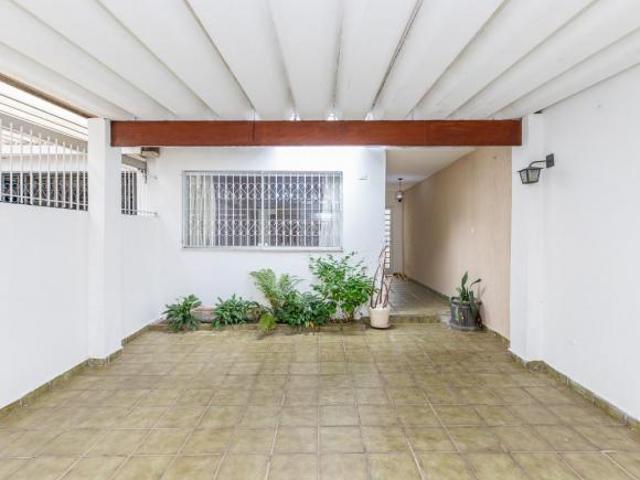 Sobrado para venda com 3 quartos, 128m²