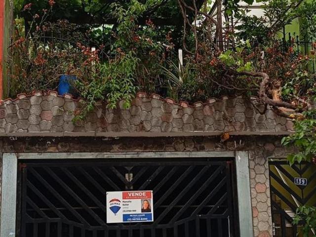 Sobrado para venda com 3 quartos, 138m²