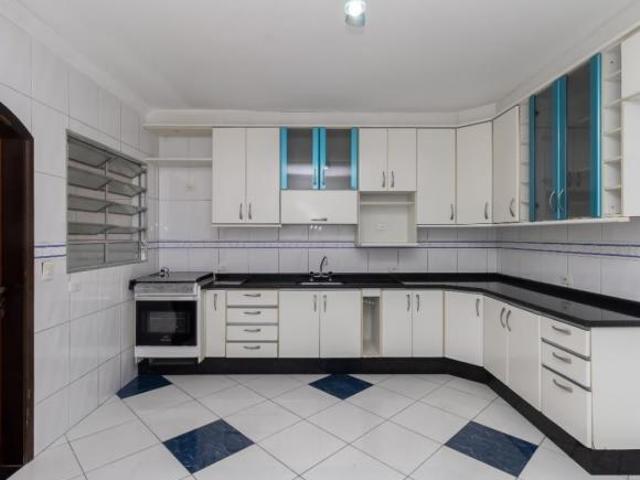 Sobrado para venda com 3 quartos, 150m²