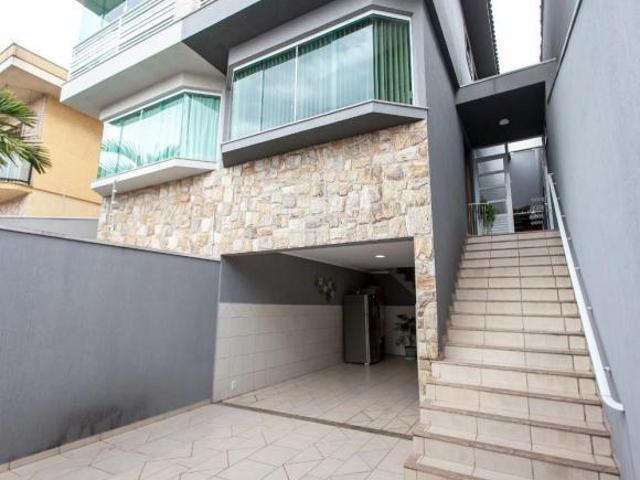 Sobrado para venda com 3 quartos, 184m²