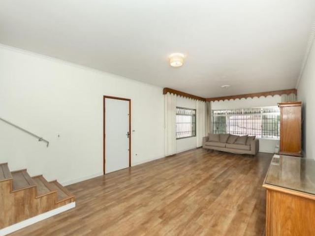 Sobrado para venda com 3 quartos, 192m²