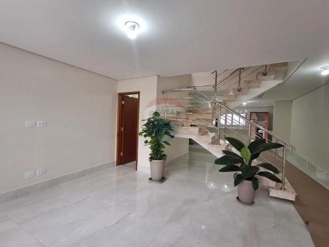 Sobrado para venda com 3 quartos 3 suítes, 142m² 2 vagas