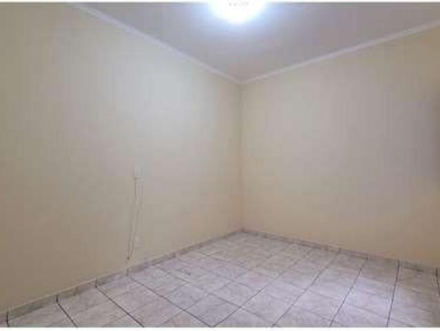 Sobrado para venda com 3 quartos, sendo 1 suíte, 176m²