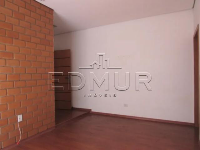 Sobrado para venda com 420.3m² no bairro Vila Palmares com 3 quartos e 4 vagas. Santo André, SP