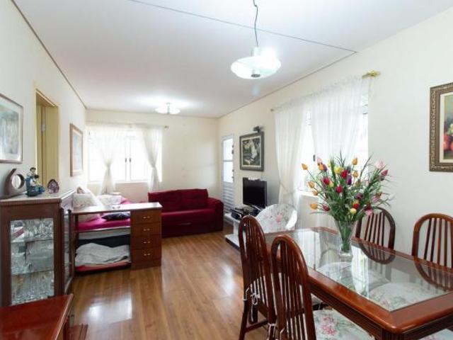 Sobrado para venda com 4 quartos, sendo 1 suíte, 163m²