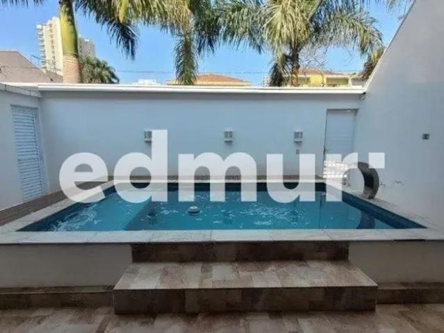 SOBRADO para VENDA E ALUGUEL com 250m² no bairro Jardim com 2 quartos e 4 vagas. Santo André, SP