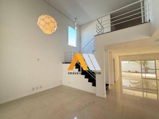 Sobrado para venda e aluguel em Condomínio Mont Blanc de 300.00m² com 3 Quartos, 3 Suites e 4 Garage