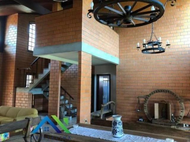 Sobrado para venda e aluguel em Jardim Tereza Cristina de 1000.00m² com 4 Quartos, 1 Suite e 16 Gara