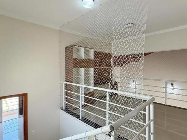 Sobrado para venda e aluguel em Jardim Portal De Itaici de 314.00m² com 3 Quartos, 3 Suites e 4 Gara