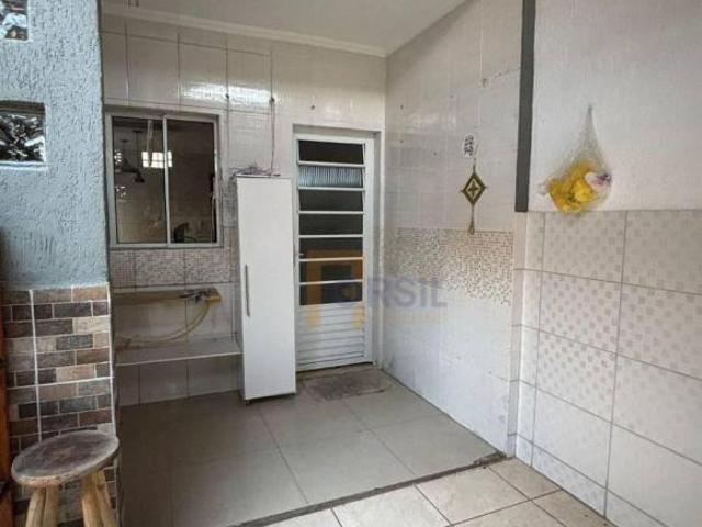 Sobrado para venda e aluguel em Jardim Planalto de 160.00m² com 3 Quartos, 1 Suite e 2 Garagens