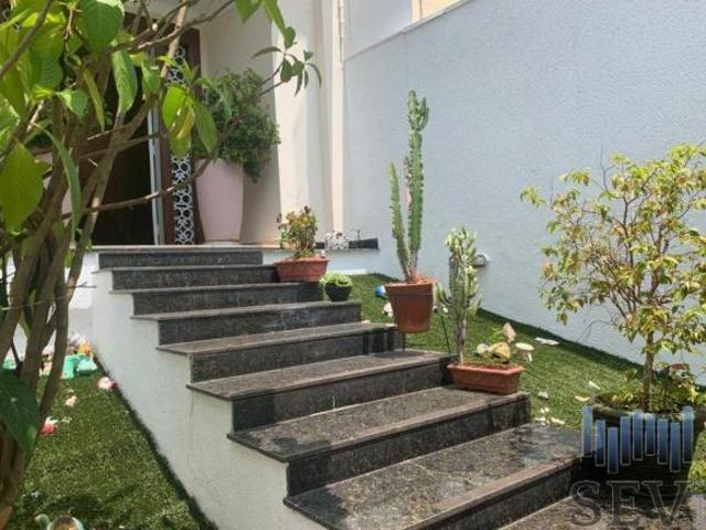 Sobrado para venda e aluguel em Planalto Paulista de 285.00m² com 5 Quartos, 5 Suites e 5 Garagens