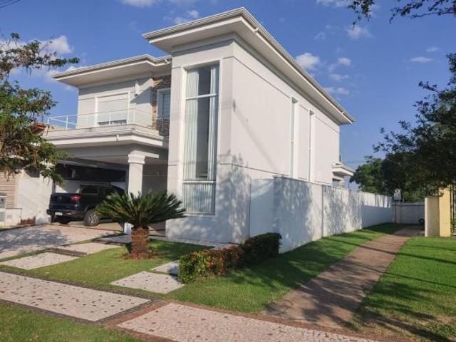 Sobrado para venda e aluguel em Residencial Villa Bella Livorno de 252.00m² com 3 Quartos, 3 Suite