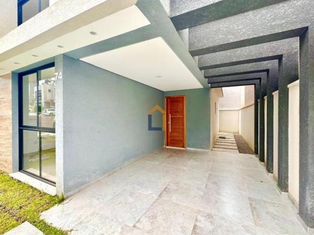 Sobrado para venda e aluguel em Umbará de 128.00m² com 3 Quartos, 1 Suite e 2 Garagens