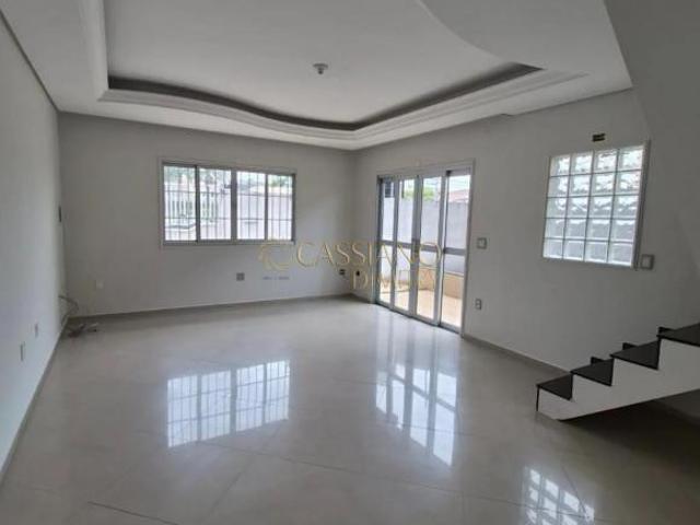 Sobrado para venda e locação de 170,40m² | 02 dormitórios, sendo 01 suite e 02 vagas de garagem | Vi