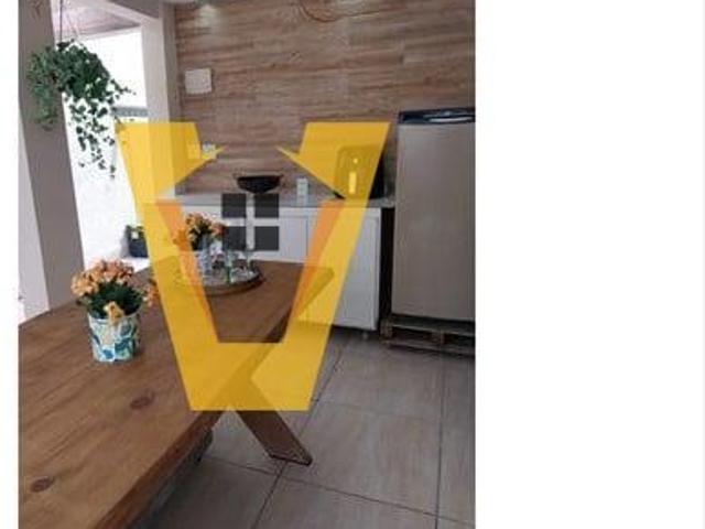 Sobrado para venda e locação em Jardim Santo Elias com 2 quartos, 130m²