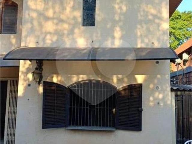 SOBRADO PARA VENDA E LOCAÇÃO NO ALTO DE PINHEIROS