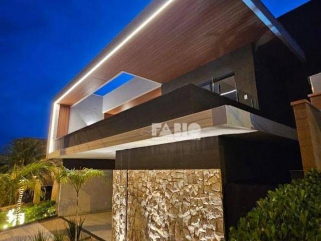 Sobrado para venda em Condomínio Vilage La Montagne de 320.00m² com 3 Quartos, 3 Suites e 4 Garagens