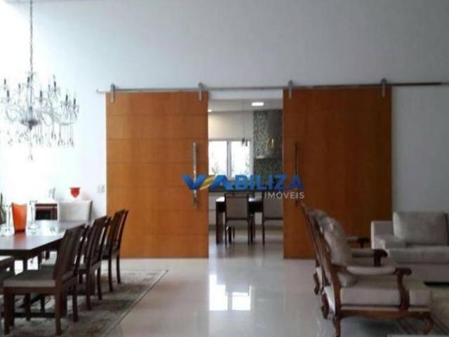 Sobrado para venda em Condomínio Arujá 5 de 600.00m² com 4 Quartos, 4 Suites e 6 Garagens