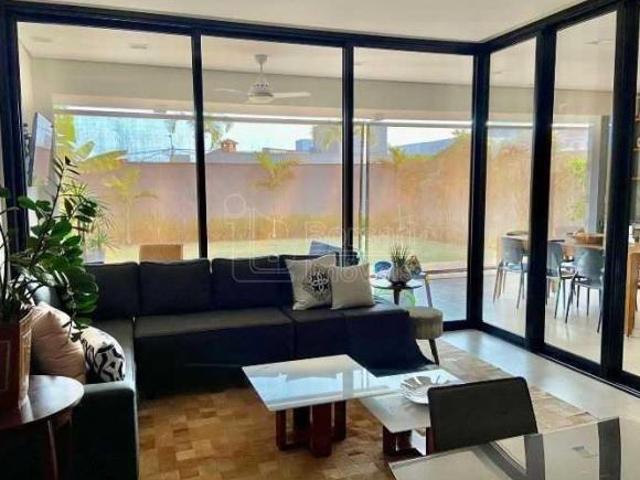Sobrado para venda em Condomínio Buona Vita de 220.00m² com 3 Quartos, 3 Suites e 4 Garagens