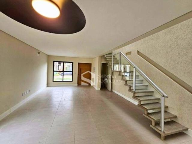 Sobrado para venda em Condomínio Evidências de 193.00m² com 3 Quartos, 1 Suite e 4 Garagens