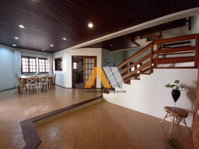 Sobrado para venda em Condomínio Granja Olga Ii de 225.00m² com 3 Quartos, 1 Suite e 4 Garagens