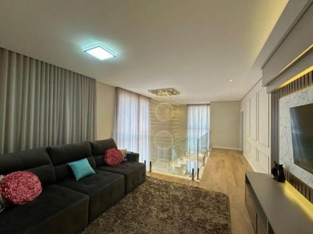 Sobrado para venda em Condomínio Residencial Jardim Firenze de 330.00m² com 3 Quartos, 3 Suites e 4