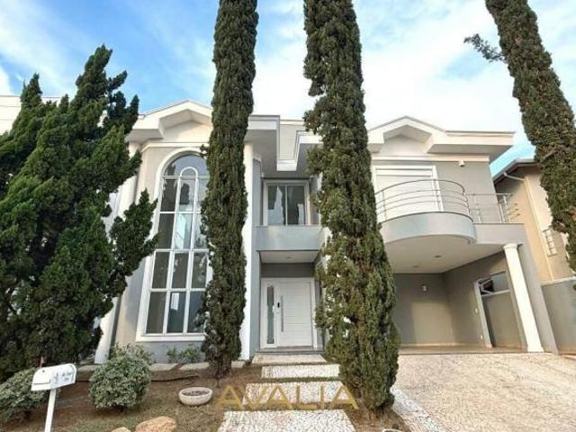 Sobrado para venda em Condomínio Santa Clara de 322.97m² com 3 Quartos, 3 Suites e 4 Garagens