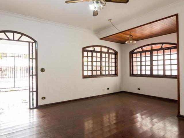 Sobrado para venda em Conjunto Residencial Butantã com 5 quartos, sendo 2 suítes, 187m²