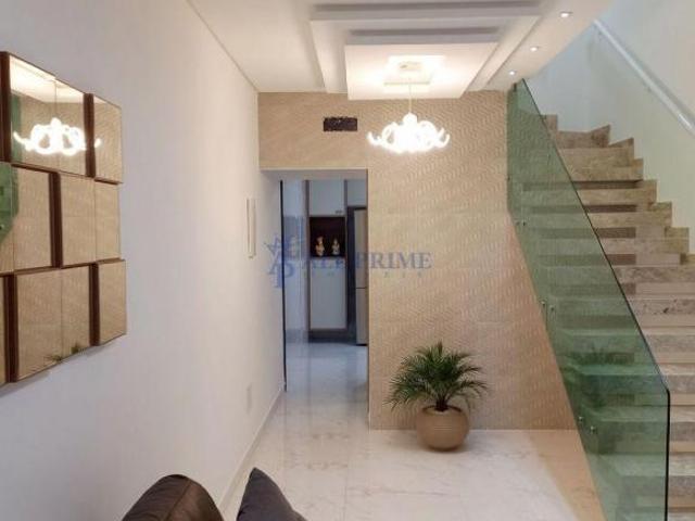 Sobrado para venda em Caiçara de 120.00m² com 2 Quartos, 2 Suites e 2 Garagens