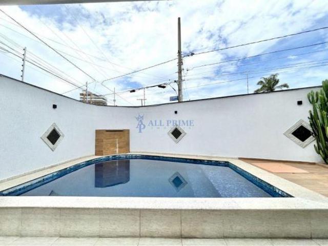 Sobrado para venda em Caiçara de 160.00m² com 3 Quartos, 1 Suite e 3 Garagens