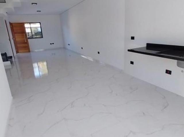 Sobrado para Venda em Caieiras, Laranjeiras, 3 dormitórios, 1 suíte, 4 banheiros, 2 vagas