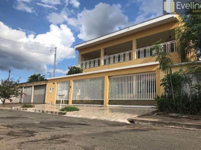 Sobrado para venda em Caldas Novas