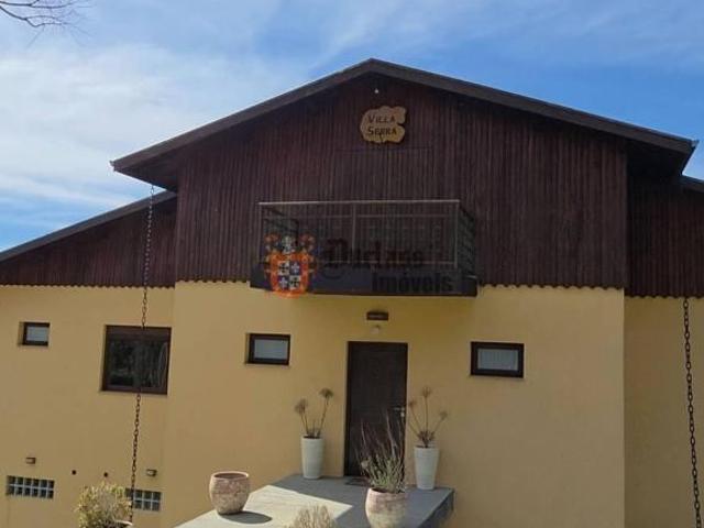Sobrado para venda em Camanducaia