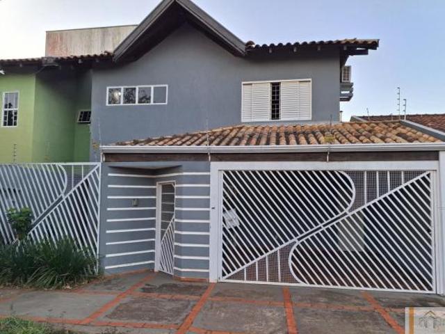 Sobrado para Venda em Campo Grande, Carandá Bosque, 3 dormitórios, 1 suíte, 3 banheiros, 2 vagas