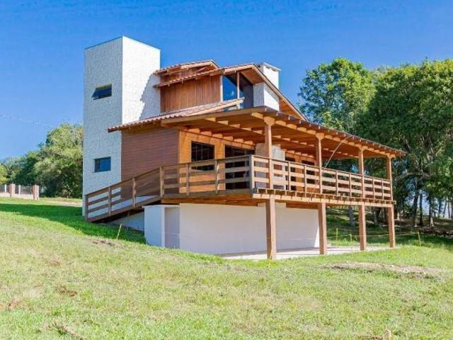 Sobrado para Venda em Campo do Tenente, Buriti, 3 dormitórios, 1 suíte, 2 banheiros, 2 vagas