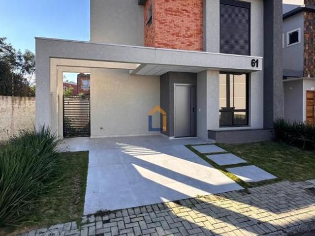 Sobrado para venda em Campo De Santana de 121.00m² com 2 Quartos, 1 Suite e 1 Garagem