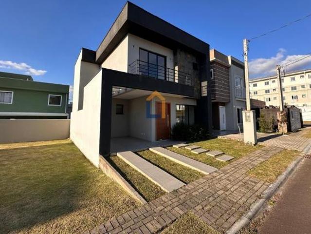 Sobrado para venda em Campo De Santana de 121.00m² com 3 Quartos, 1 Suite e 1 Garagem
