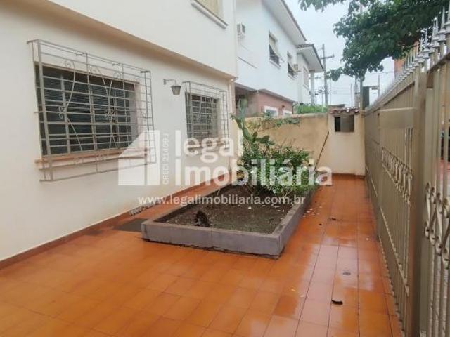 Sobrado para venda em Campos Elíseos de 181.00m² com 4 Quartos e 3 Garagens