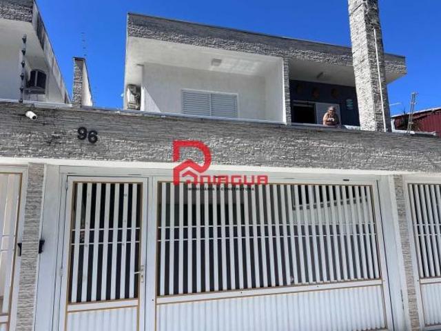 Sobrado para venda em Canto Do Forte de 140.00m² com 3 Quartos, 3 Suites e 2 Garagens