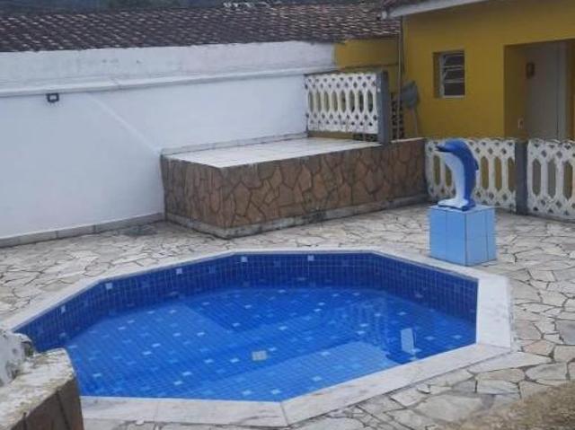 Sobrado para Venda em Caraguatatuba, Massaguaçu