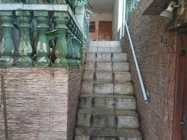 Sobrado para Venda em Carapicuíba, Centro, 2 dormitórios, 2 banheiros, 2 vagas