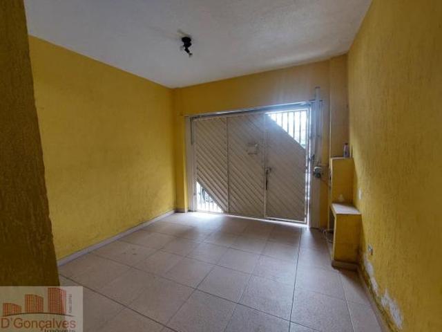 Sobrado para venda em Centro de 100.00m² com 2 Quartos e 1 Garagem